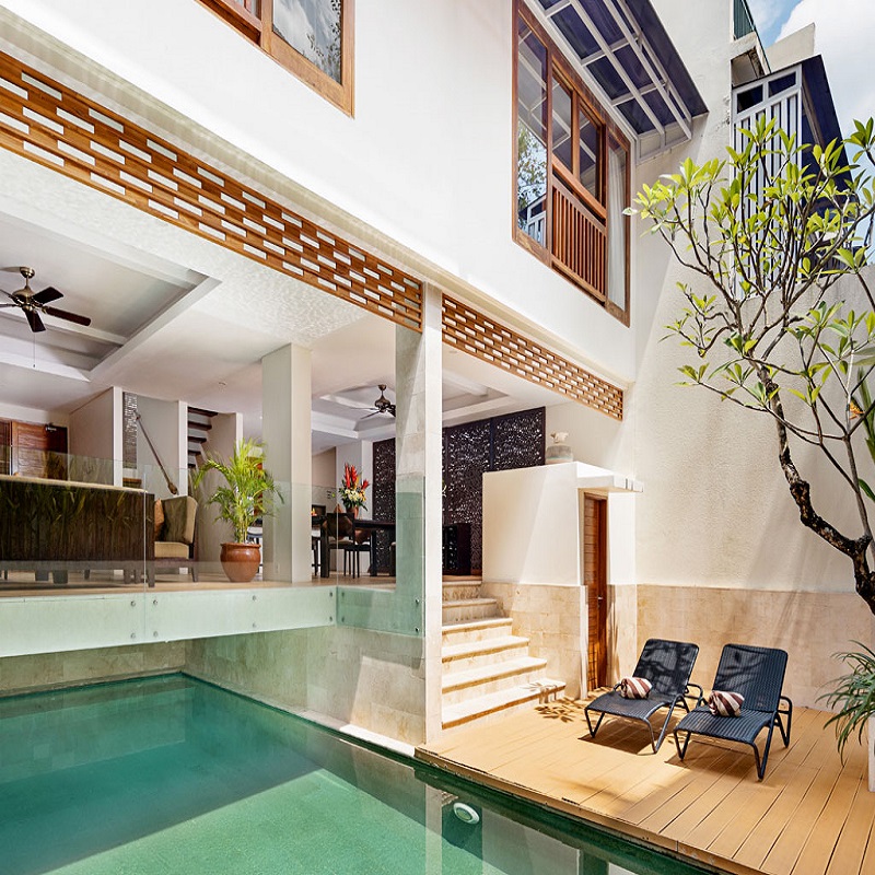 Villa Kayu Raja Seminyak Bali – Sorpresa